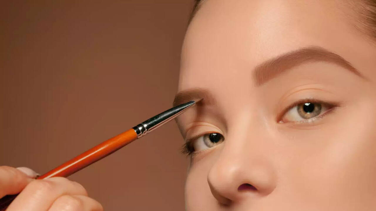 7 Best Eyebrows Products for Women to Get Flawless Arches